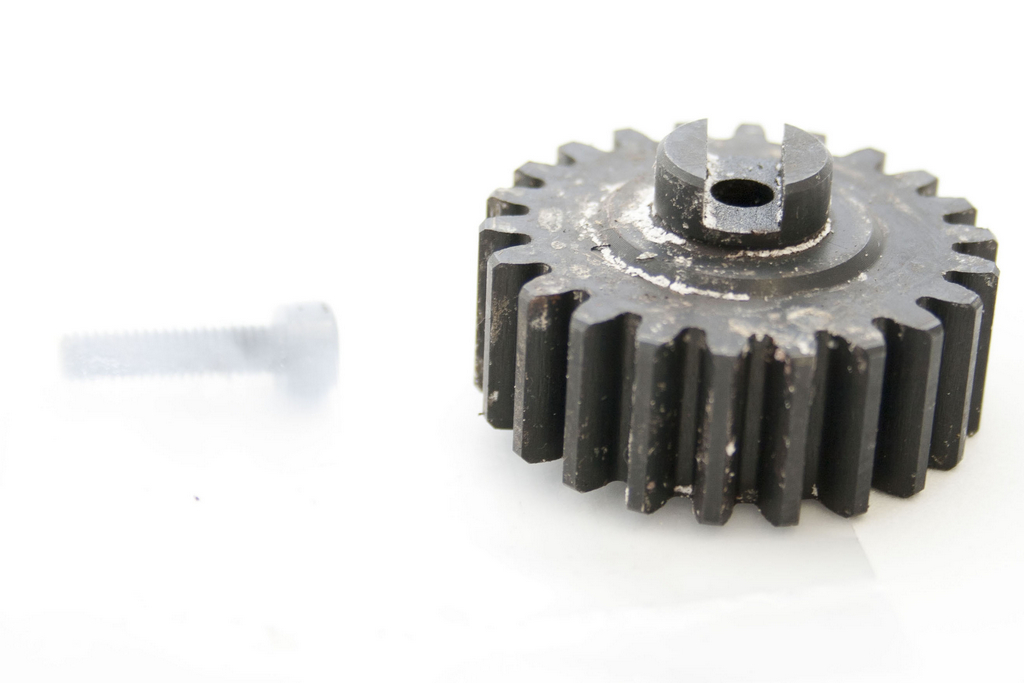 Gas Challenger and Dragster 22 Tooth Pinion Gear – Primal RC – UK